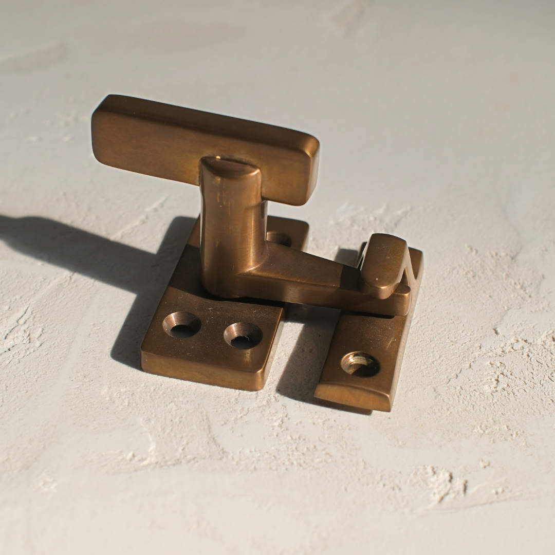 Signature Modern Casement Window Latch – Mother of Pearl & Sons Trading